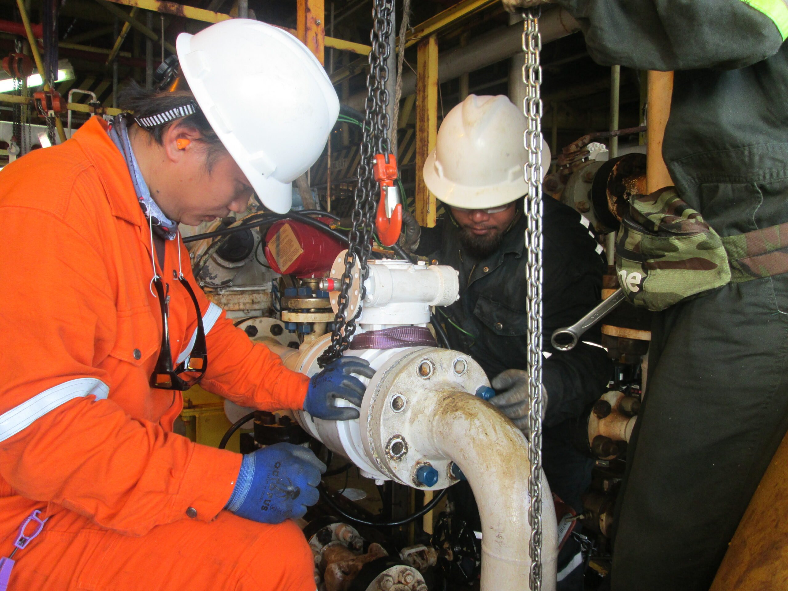 Bolt Tightening Services | Ensetcorp | Cart